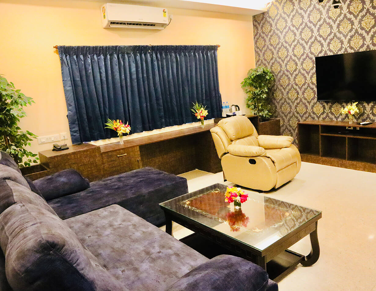 Royal Emperor - Royal Destiny Resort