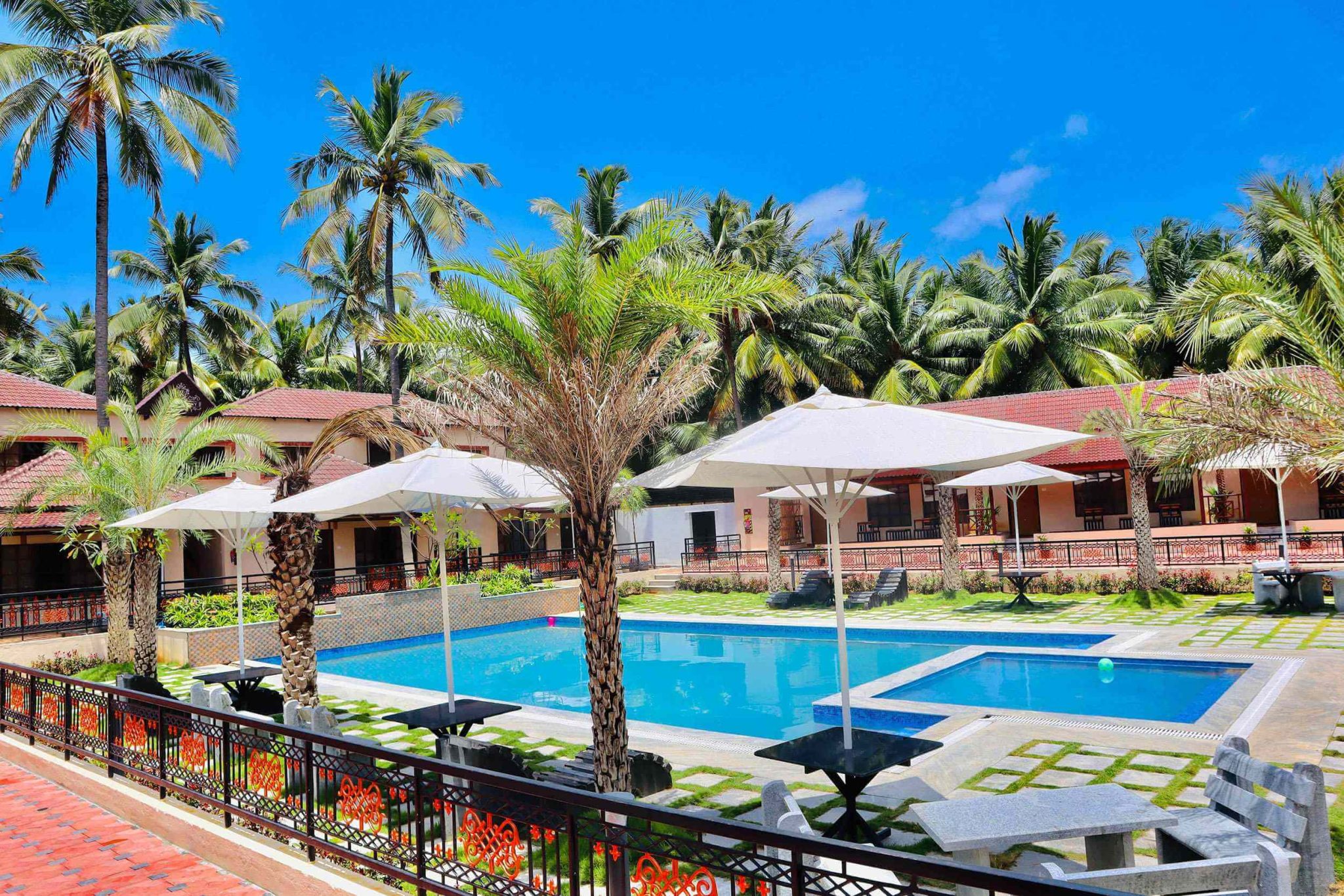 Royal Tulip - Royal Destiny Resort